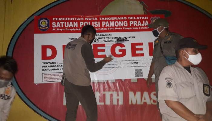 Satpol PP Tangsel Segel 332 Badan Usaha Langgar Perwal Selama PSBB ...