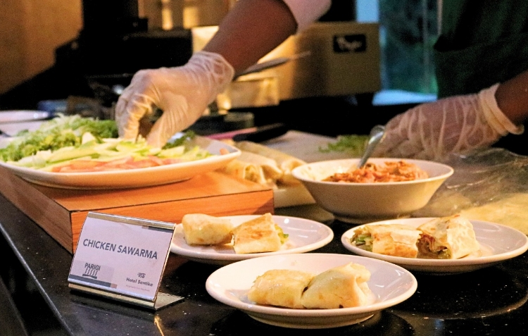 Ramadhan Feast, Paket Buffet Iftar All You Can Eat di Hotel Santika BSD ...
